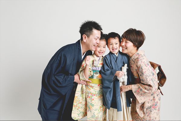 753 [STUDIO] – Laugh+L